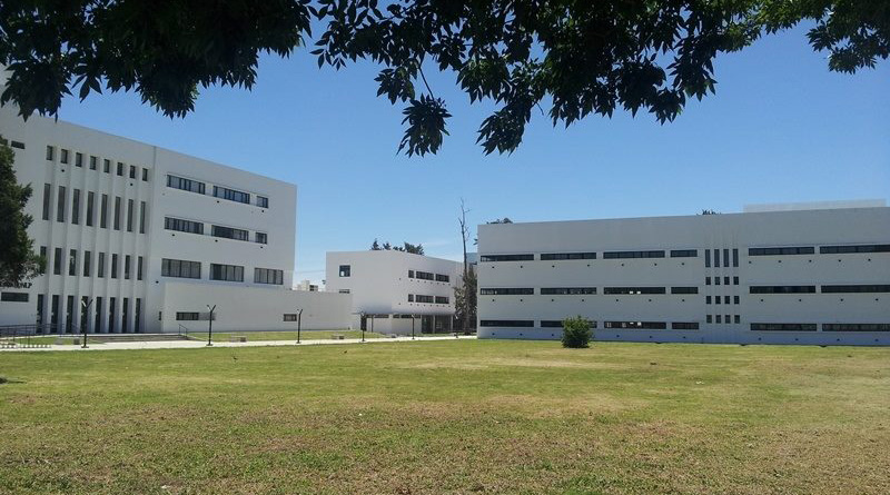 Estudiantes reconocidos por la FaHCE